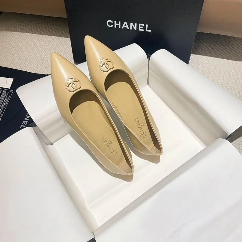 Brand-authenticated Chanel Flat Shoes