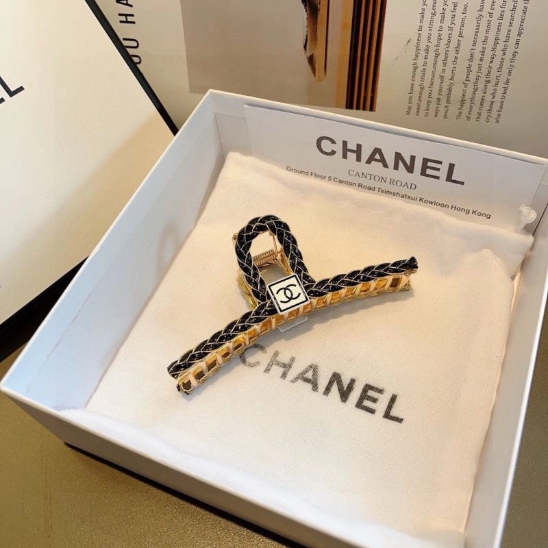 Accurate model Chanel Hair Hoop