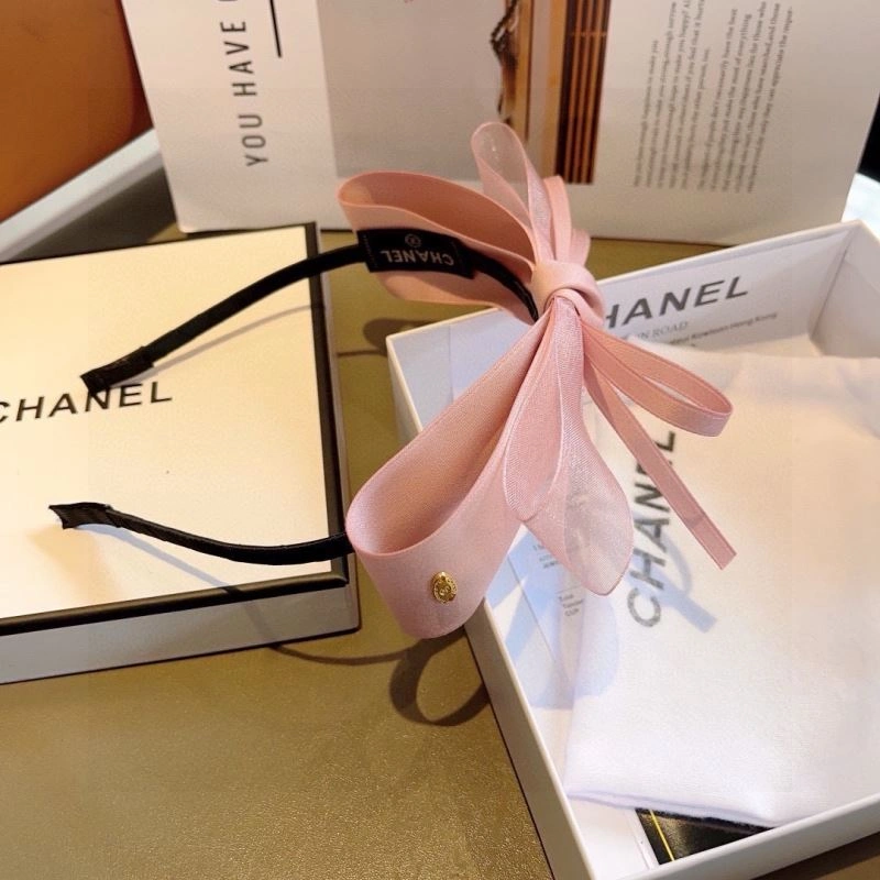 Value-priced Chanel Hair Hoop