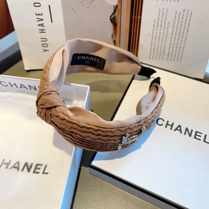 Low-cost Chanel Hair Hoop