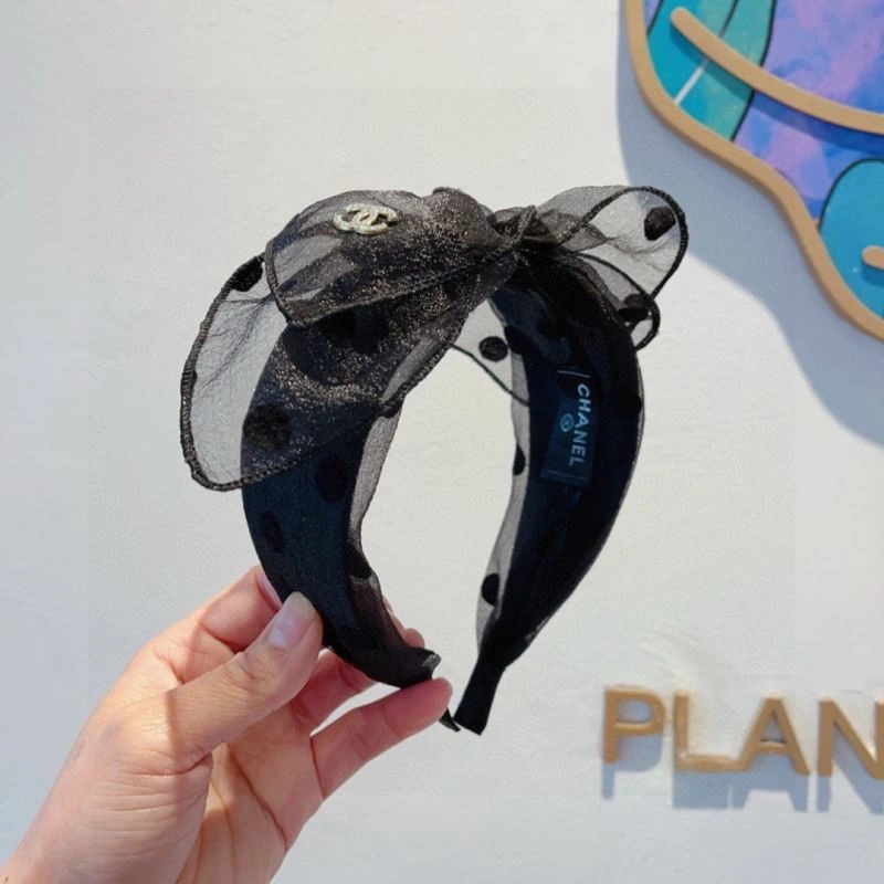 Value-priced Chanel Hair Hoop