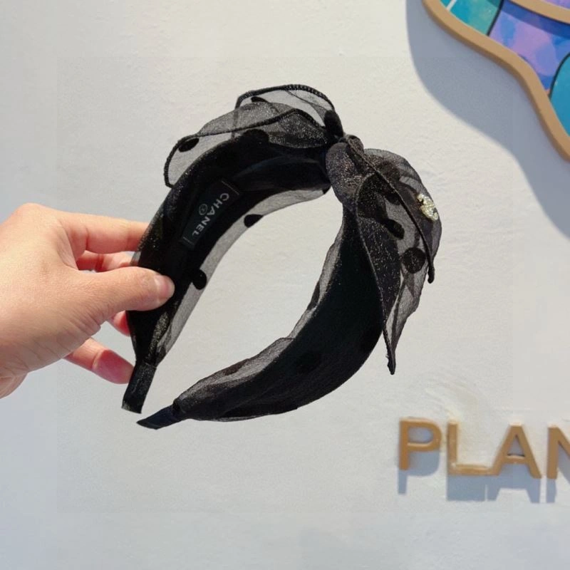 Value-priced Chanel Hair Hoop