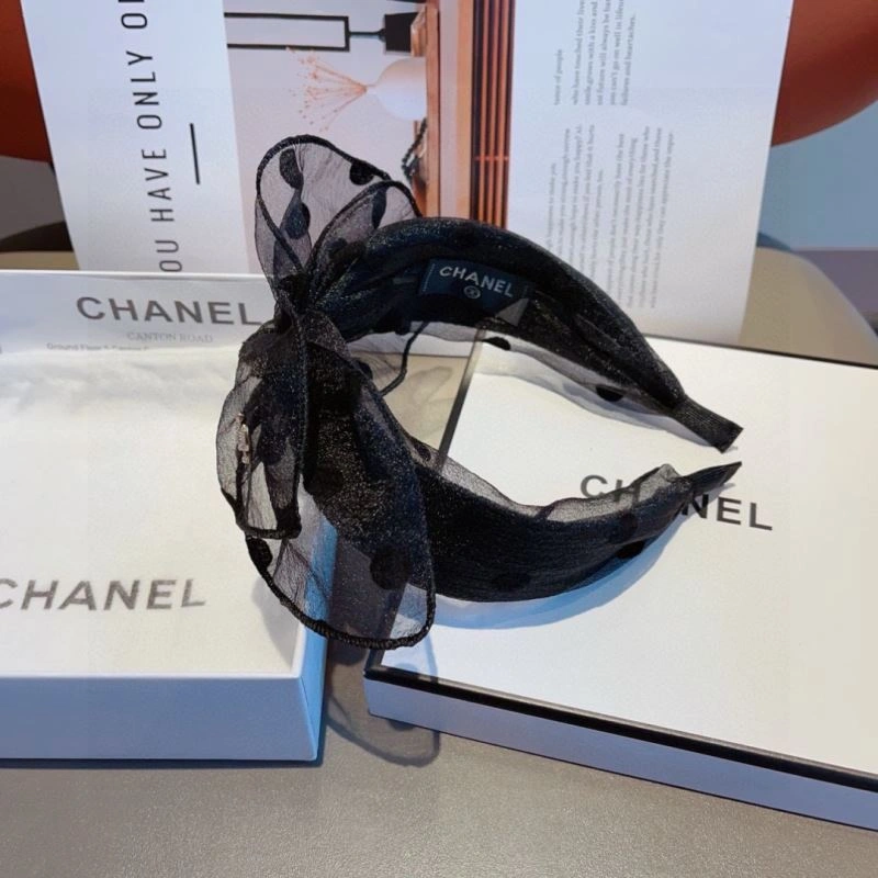 Value-priced Chanel Hair Hoop