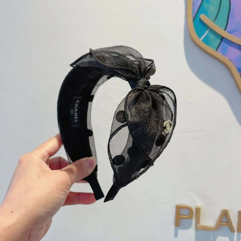 Top match Chanel Hair Hoop