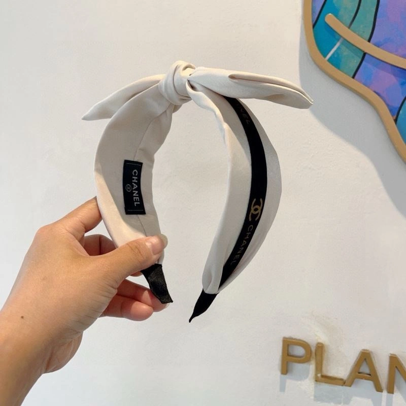 High fidelity Chanel Hair Hoop