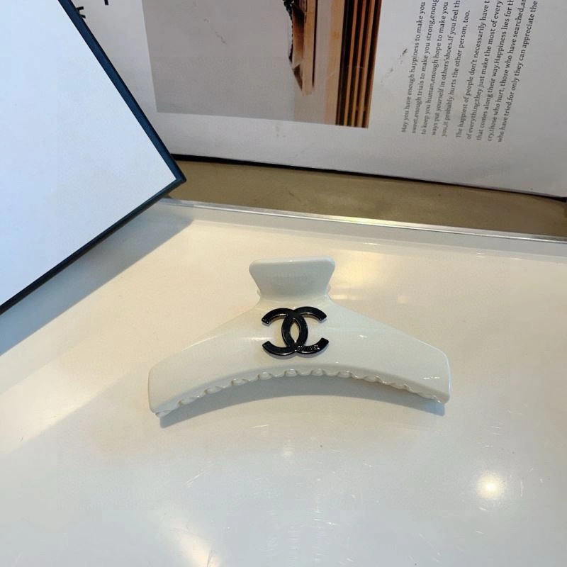 Top match Chanel Hair Hoop