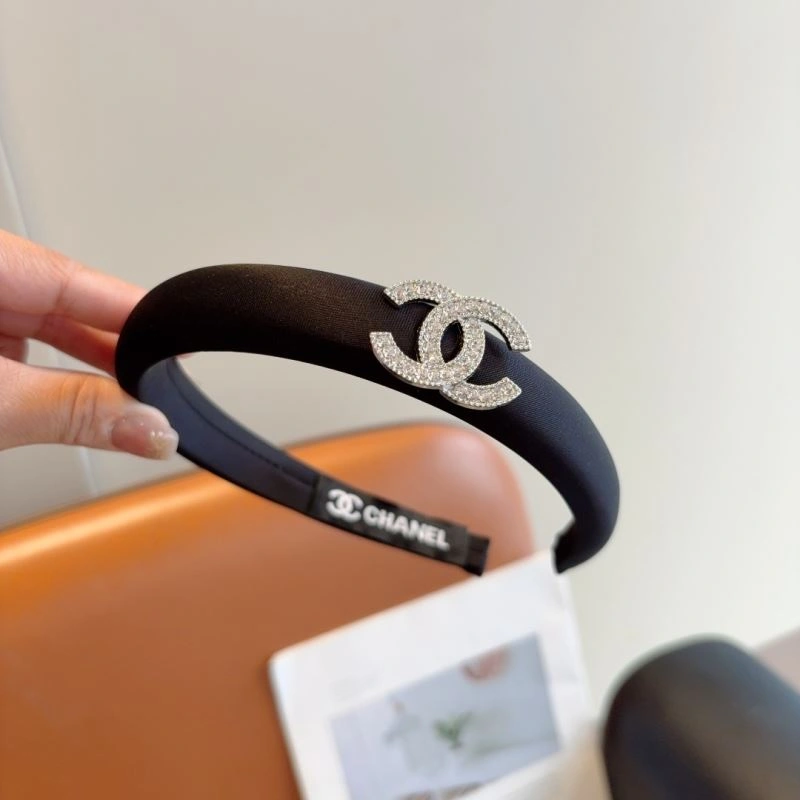 Value-priced Chanel Hair Hoop