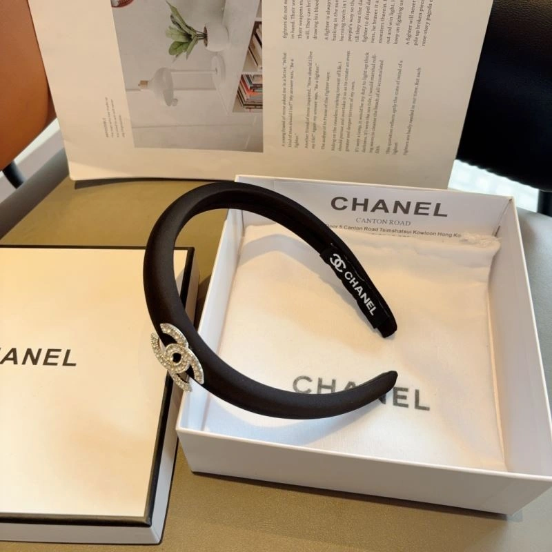 Value-priced Chanel Hair Hoop