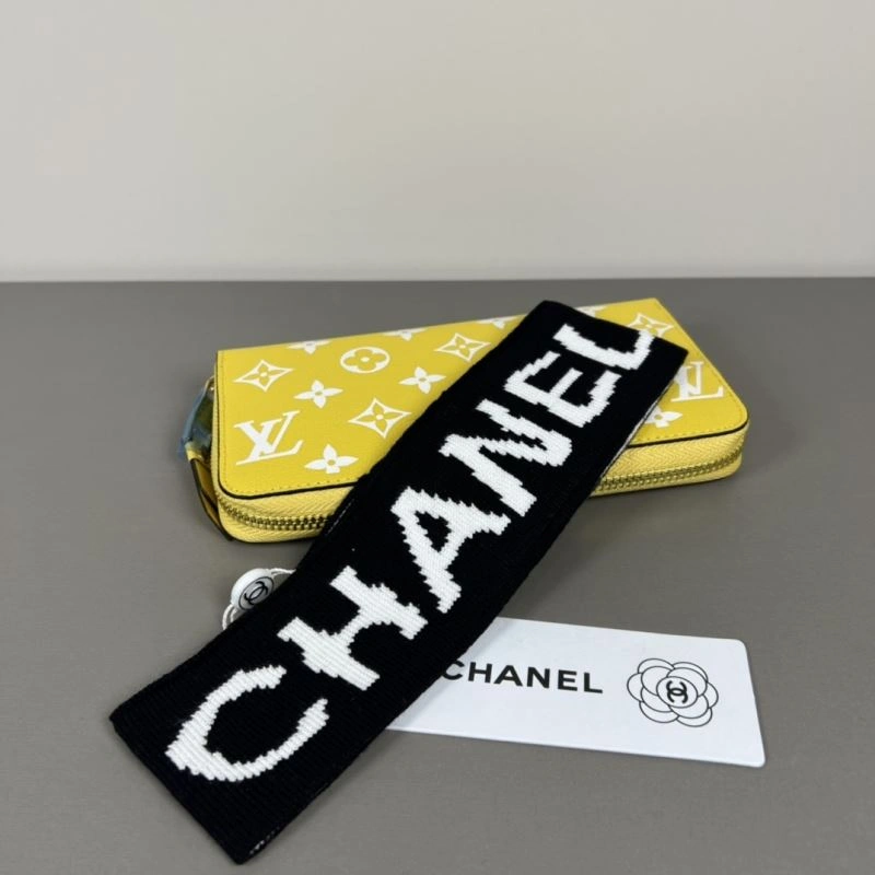 Inexpensive Chanel Hair Hoop