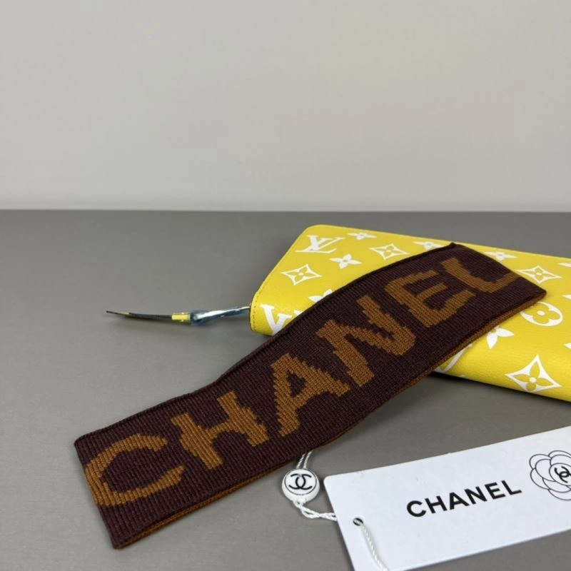 Accurate model Chanel Hair Hoop