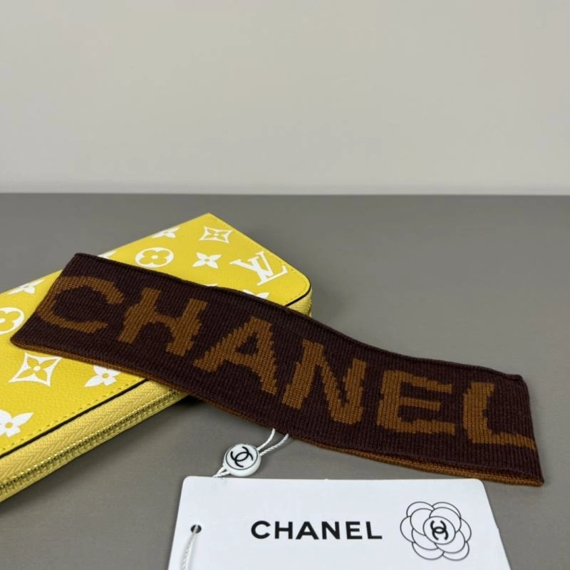 Accurate model Chanel Hair Hoop