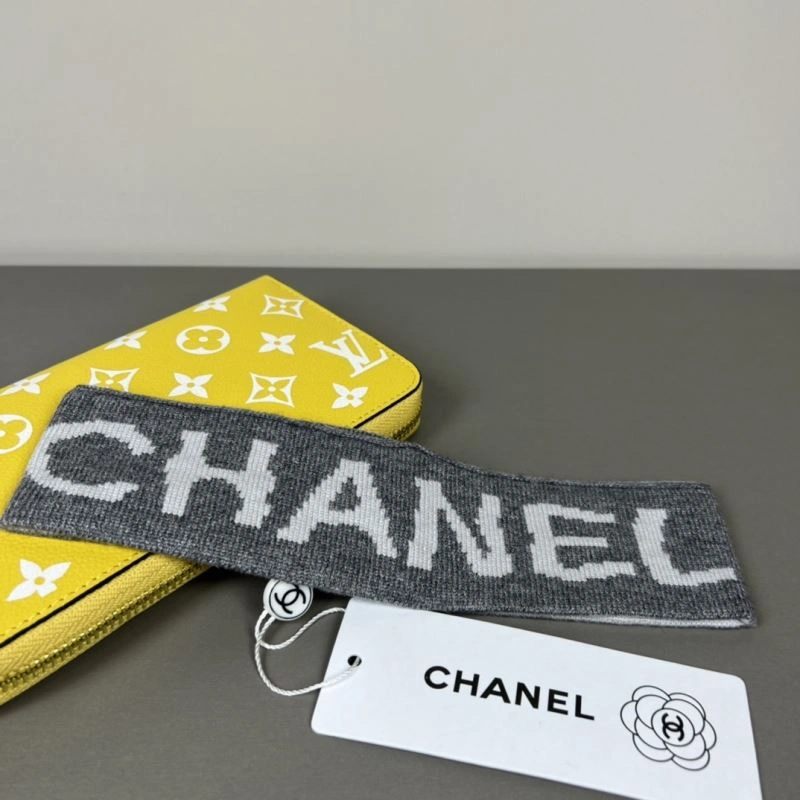 Accurate model Chanel Hair Hoop