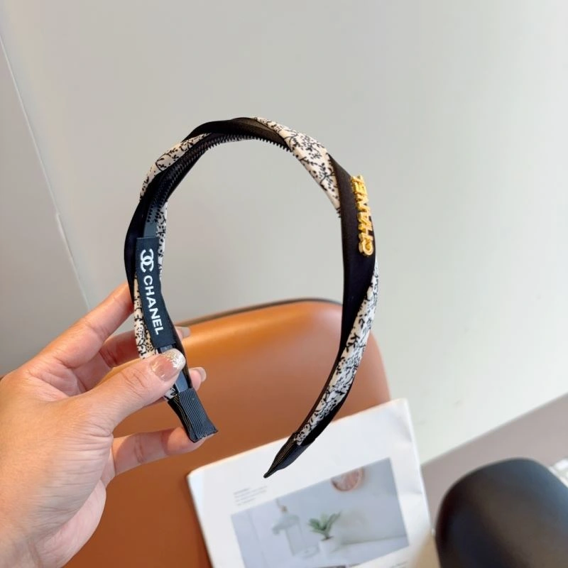Low-cost Chanel Hair Hoop