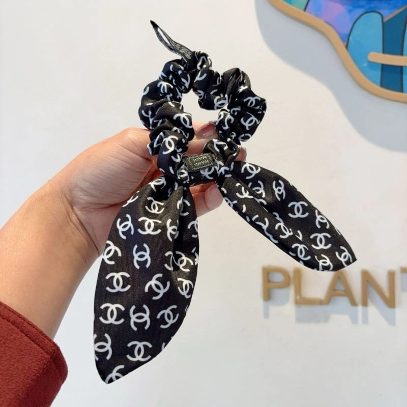 Top match Chanel Hair Hoop