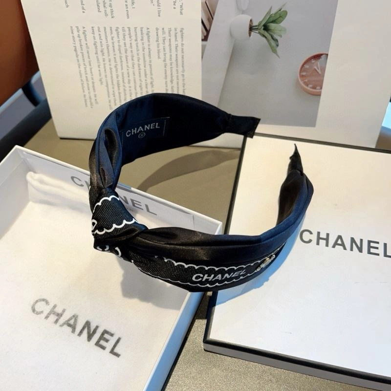 Value-priced Chanel Hair Hoop