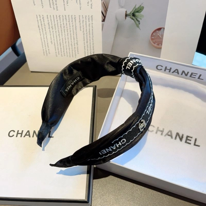Value-priced Chanel Hair Hoop