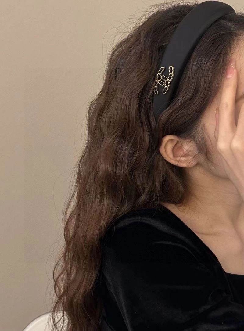 High fidelity Chanel Hair Hoop