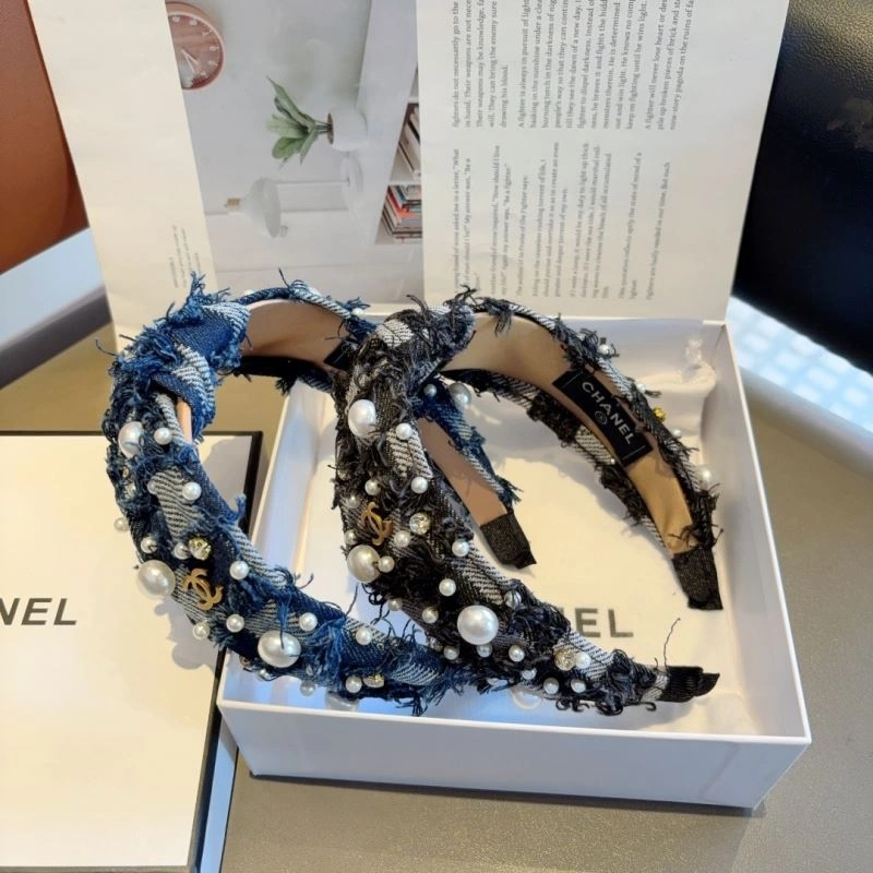 Top match Chanel Hair Hoop