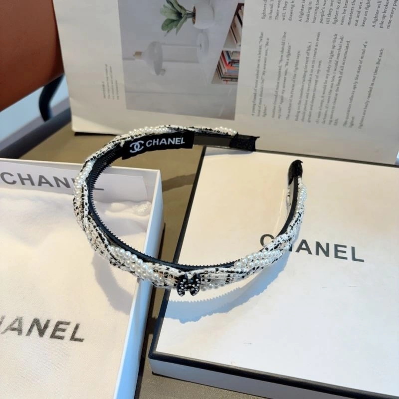 Value-priced Chanel Hair Hoop