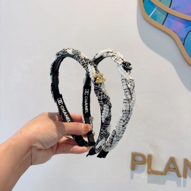 Value-priced Chanel Hair Hoop