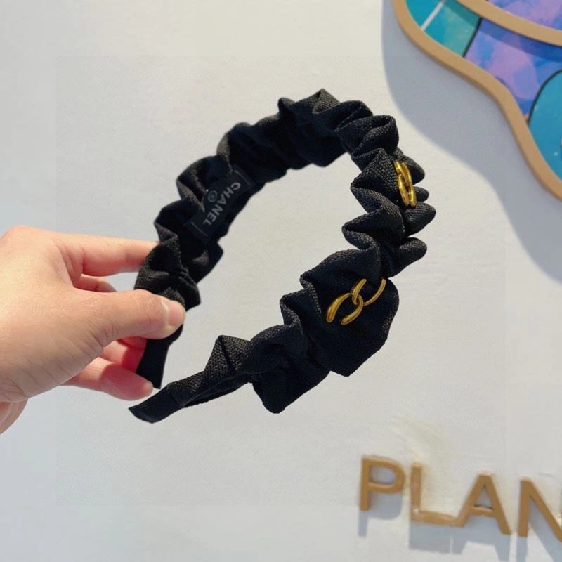 Value-priced Chanel Hair Hoop