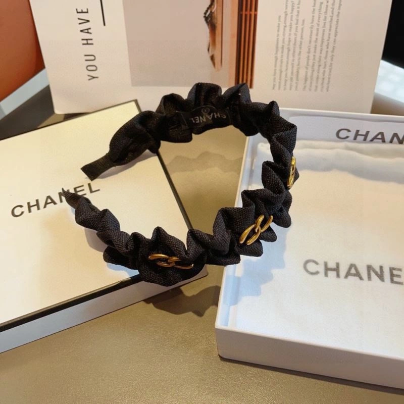 Value-priced Chanel Hair Hoop