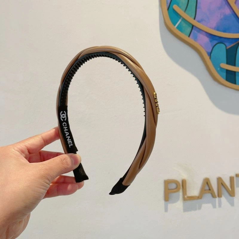 Low-cost Chanel Hair Hoop