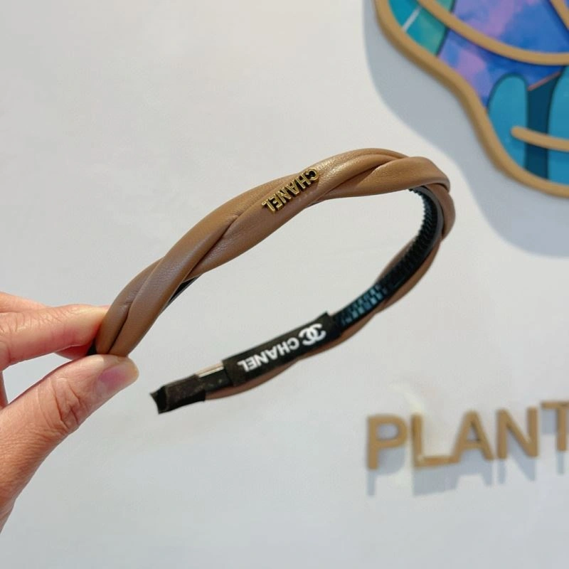 Low-cost Chanel Hair Hoop