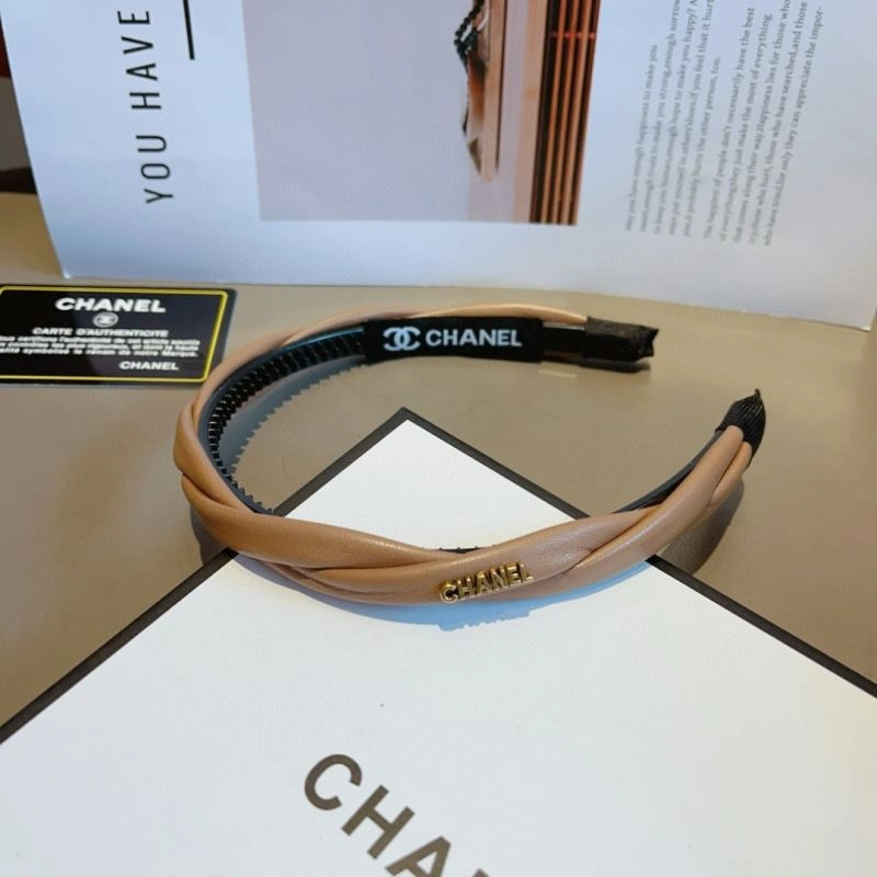 Low-cost Chanel Hair Hoop