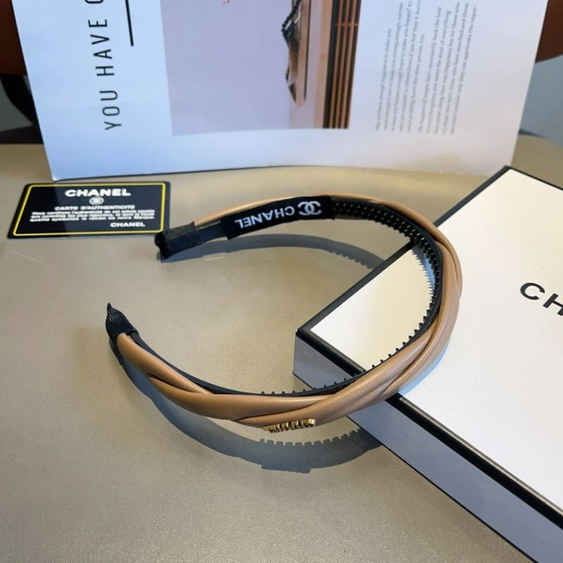 Low-cost Chanel Hair Hoop