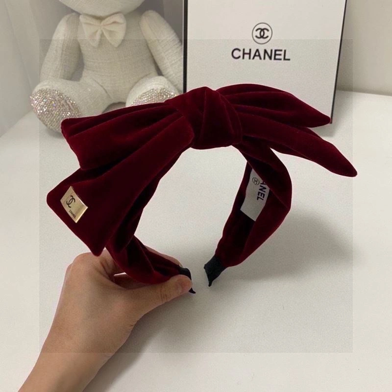 Value-priced Chanel Hair Hoop