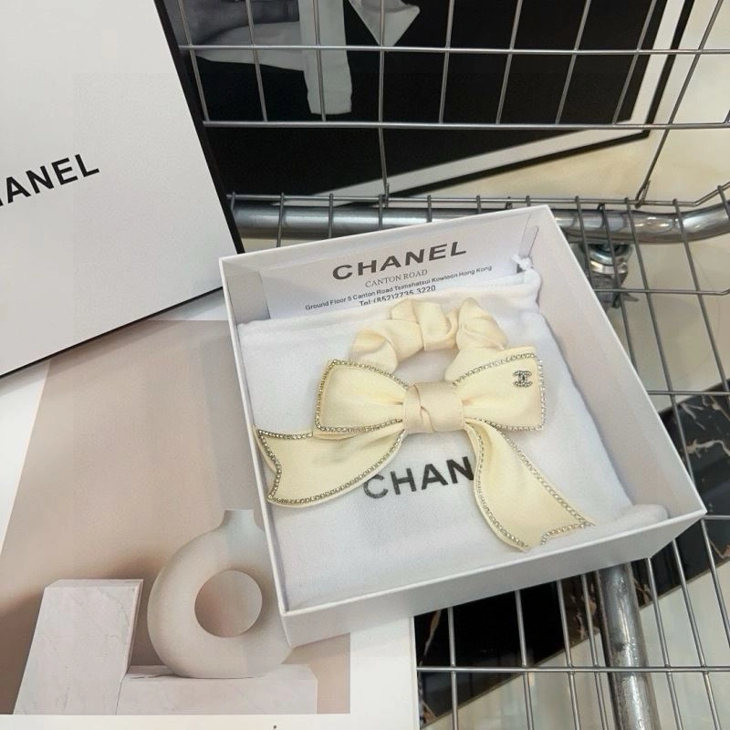 Value-priced Chanel Hair Hoop
