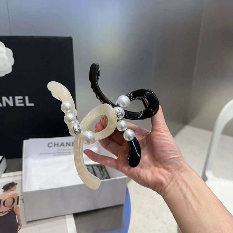 Top match Chanel Hair Hoop