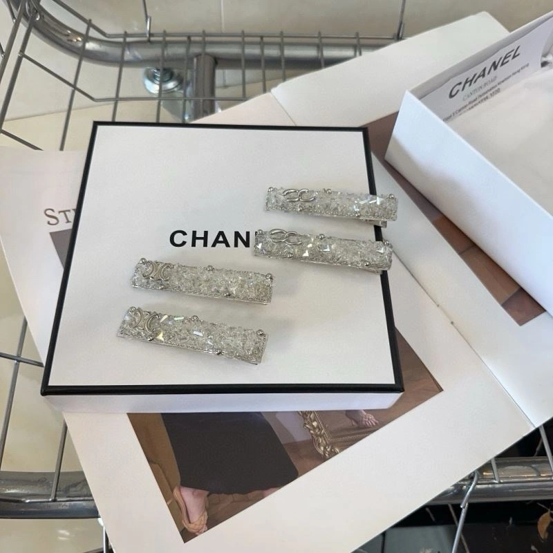Top match Chanel Hair Hoop