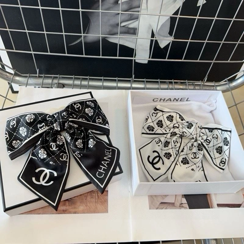 Top mirror Chanel Hair Hoop