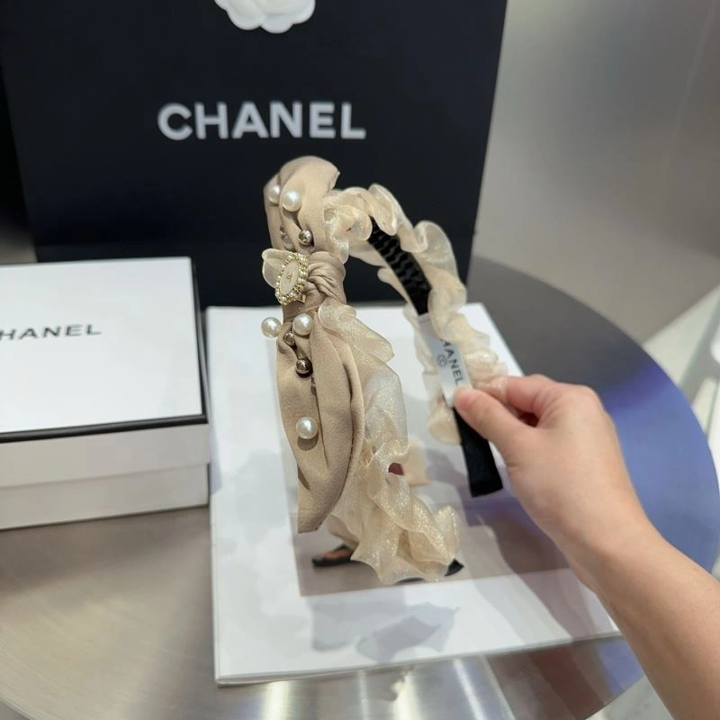 Value-priced Chanel Hair Hoop
