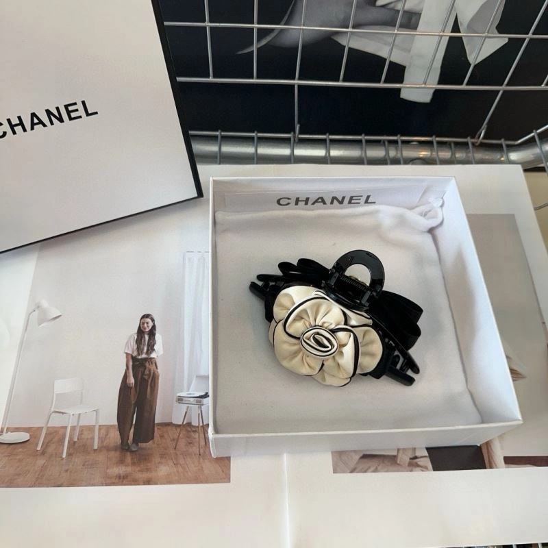 Accurate model Chanel Hair Hoop