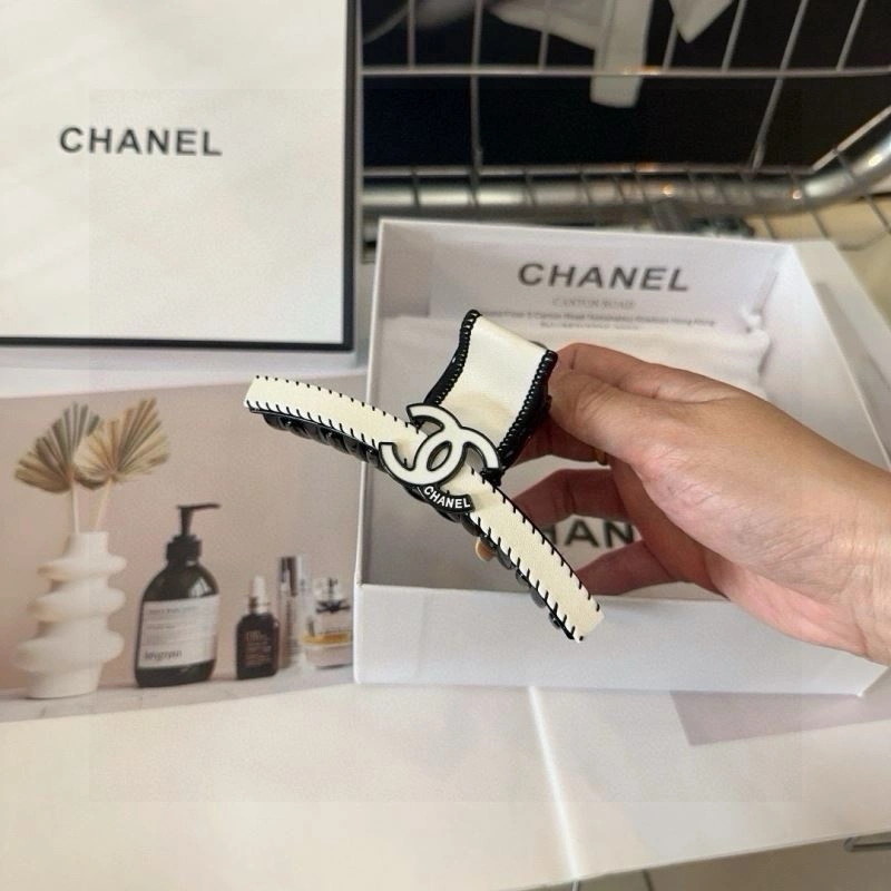 High fidelity Chanel Hair Hoop