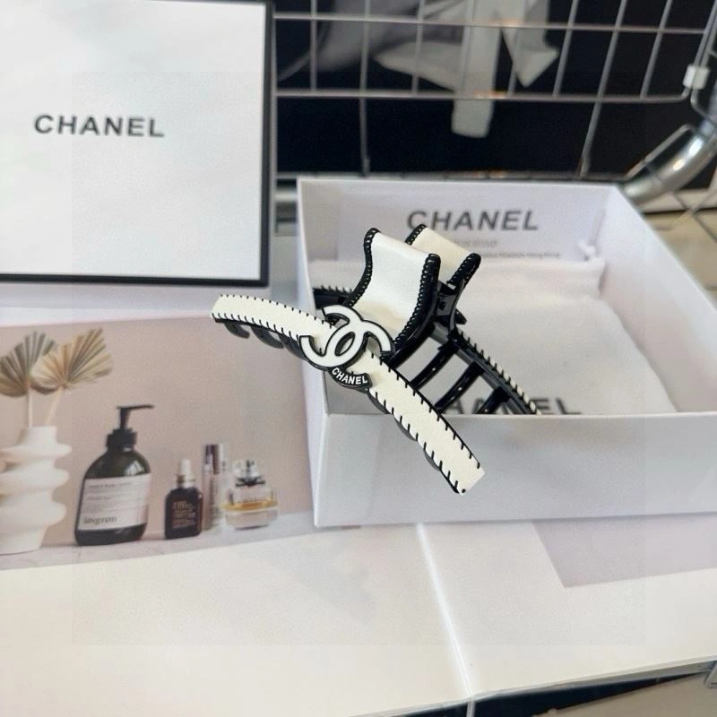 High fidelity Chanel Hair Hoop