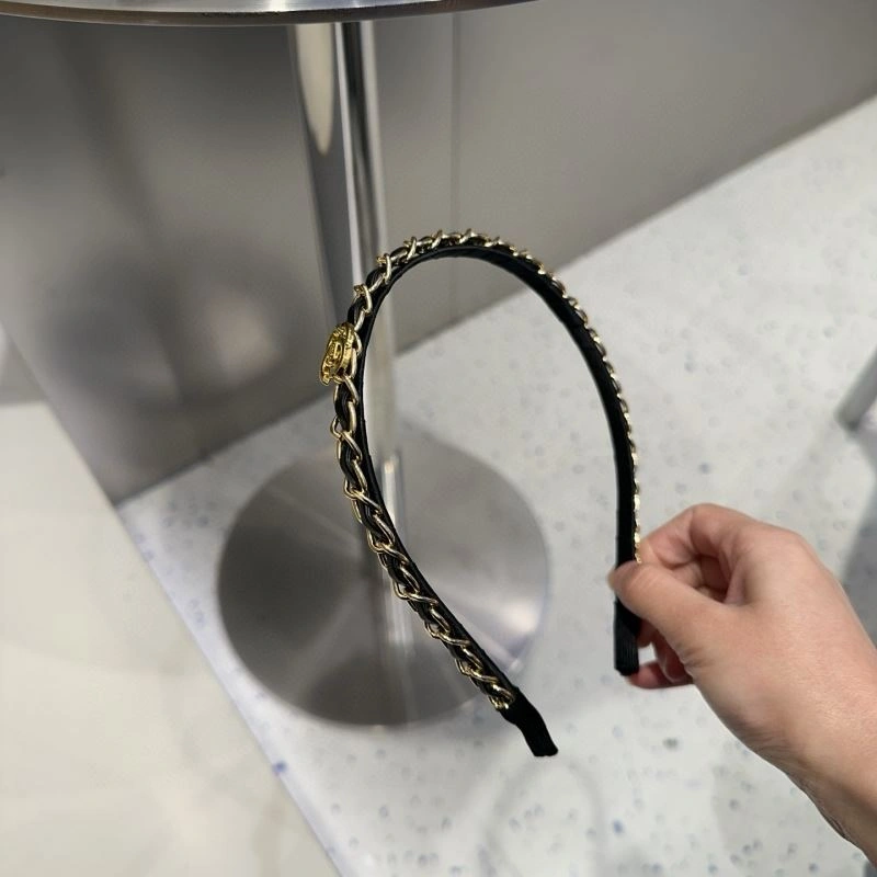 Top match Chanel Hair Hoop
