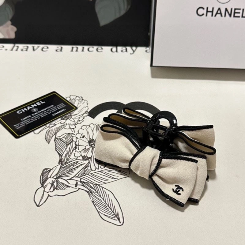 Bargain Chanel Hair Hoop
