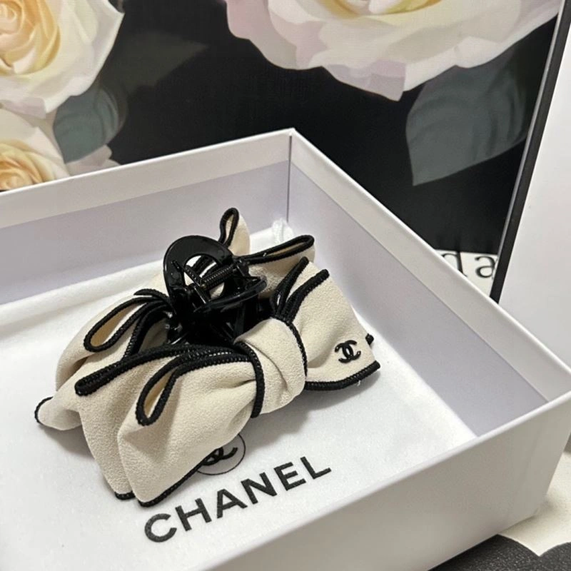 Bargain Chanel Hair Hoop
