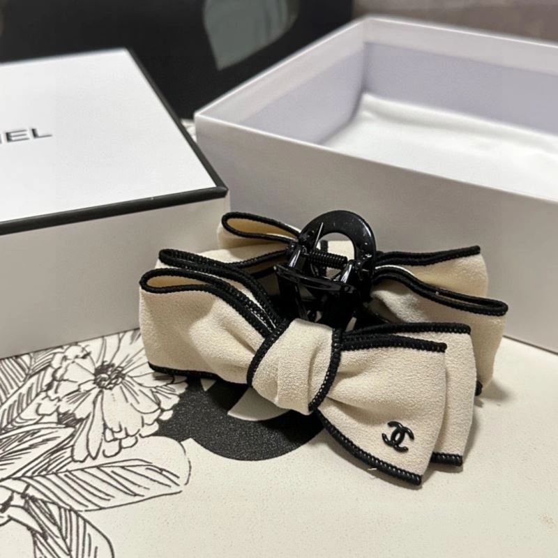 Bargain Chanel Hair Hoop