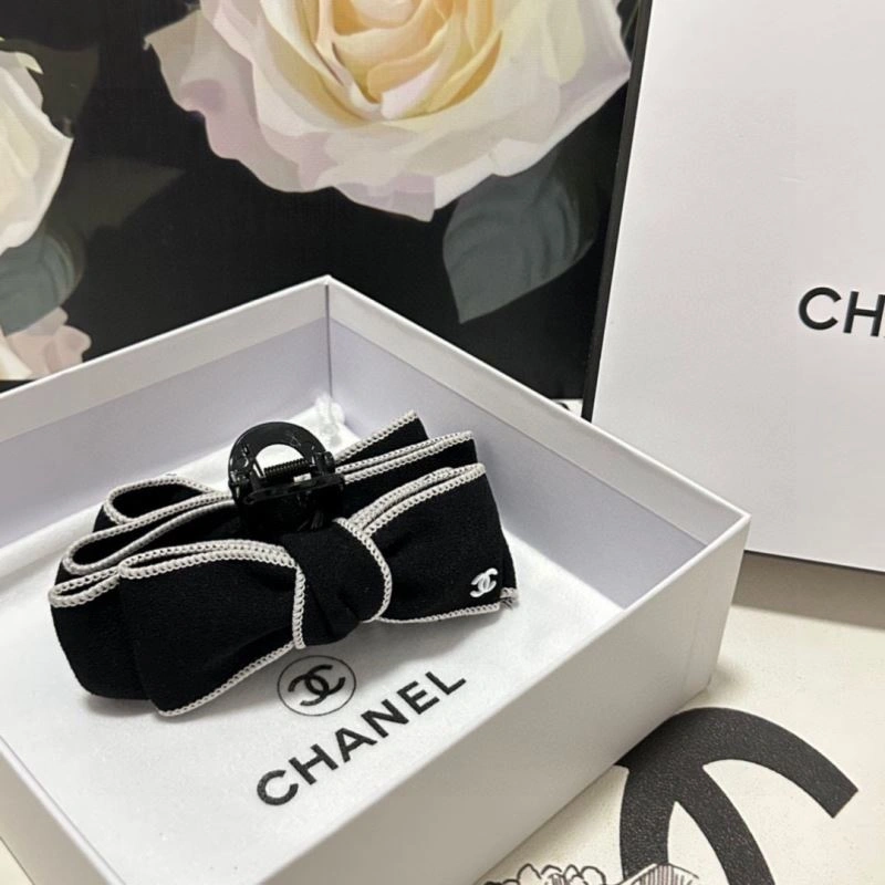 Bargain Chanel Hair Hoop