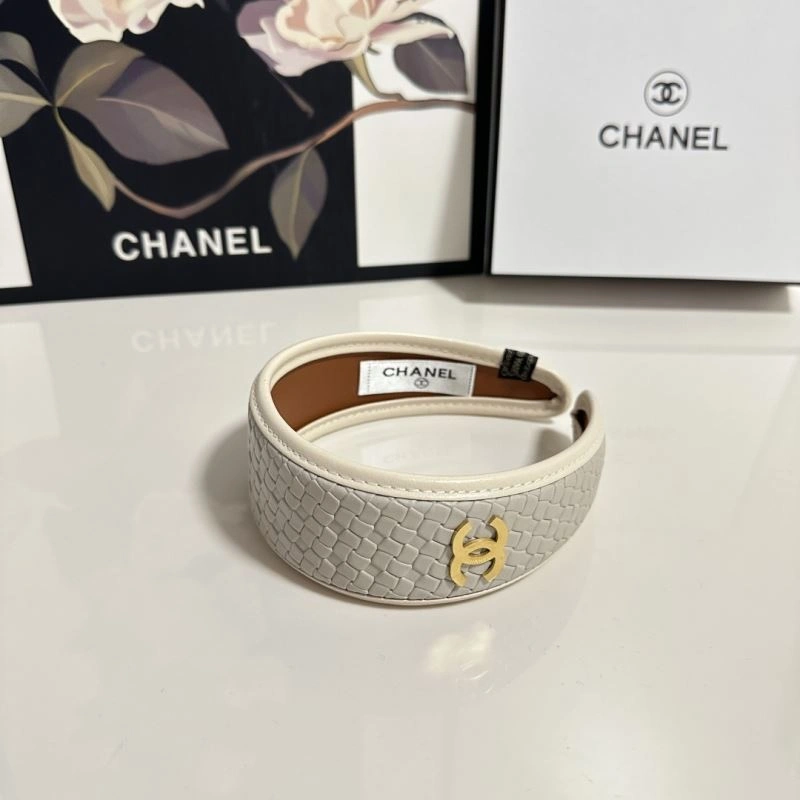 Low-cost Chanel Hair Hoop