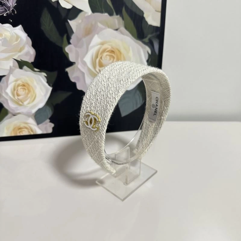 Top match Chanel Hair Hoop