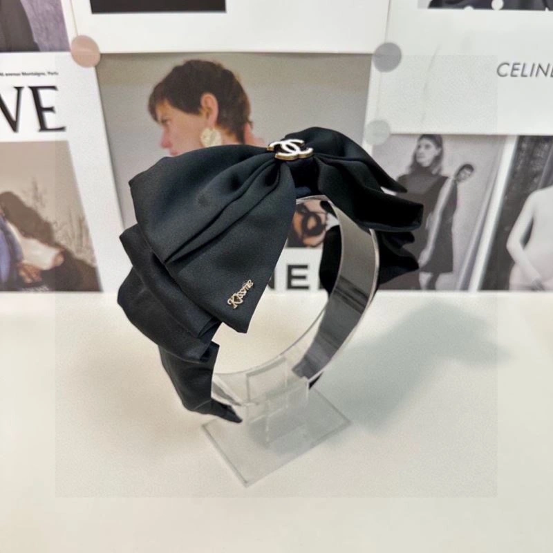 Top match Chanel Hair Hoop