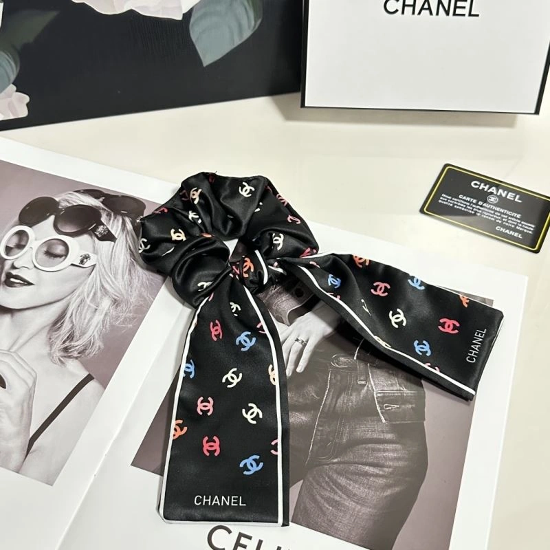 Low-cost Chanel Hair Hoop
