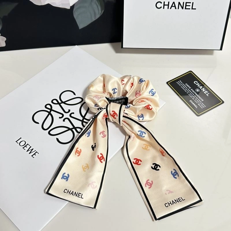 Low-cost Chanel Hair Hoop