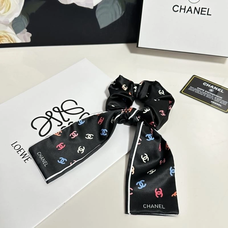 Low-cost Chanel Hair Hoop